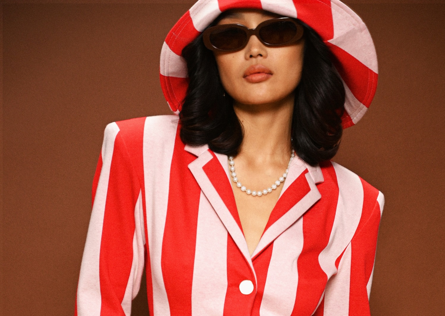 Linda Farrow y Rowen Rose se asocian en el mundo de las gafas con dos ...