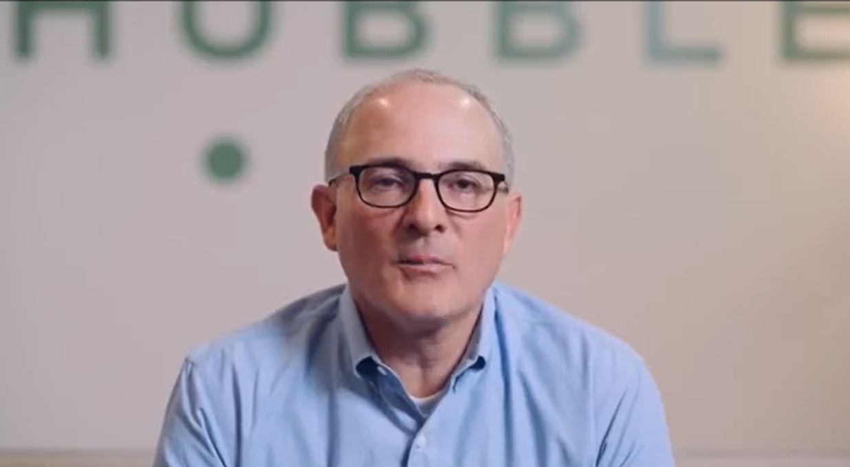 Hubble da un salto adelante con el rediseño de su marca - Modaengafas.com