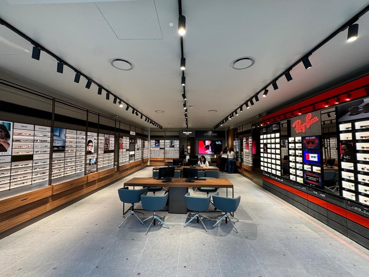 Óptica 2000 reabre y moderniza su punto de venta en el C.C. Plaza Norte ...