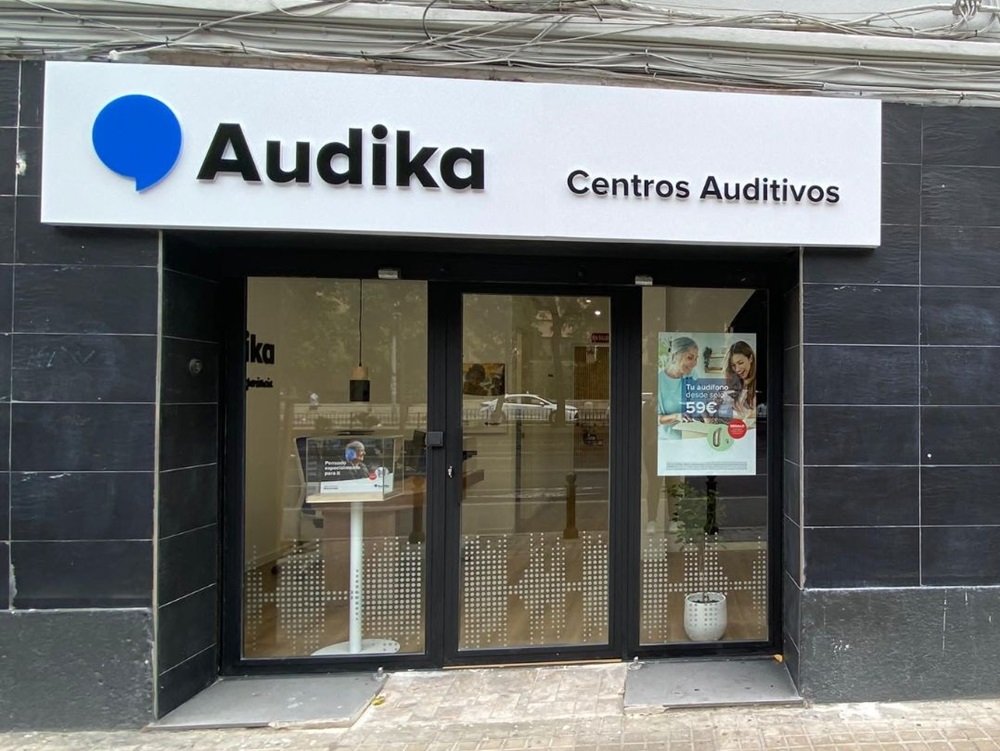 Audika pone en marcha el tour ‘Cuida tu salud auditiva’ - Modaengafas.com