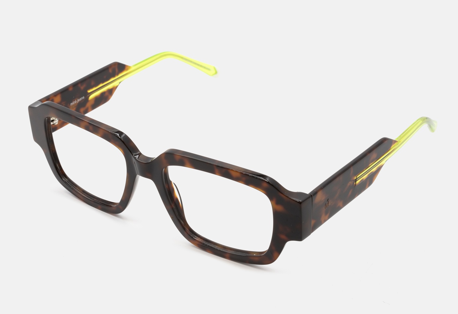 Miró Jeans Eyewear renueva su colección Urbn para el Otoño/Invierno ...
