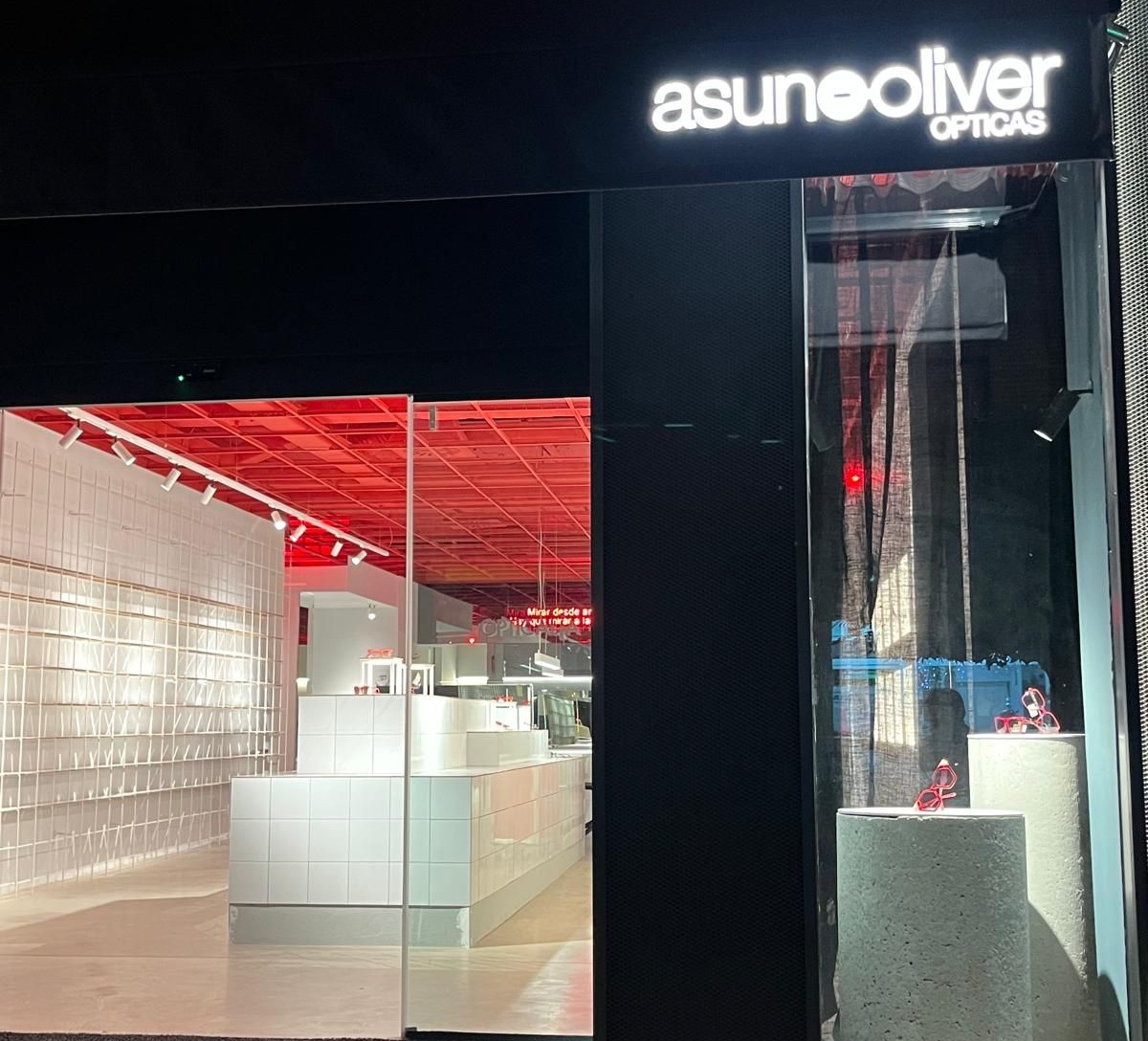 Asun Oliver refuerza su proyecto en Riba-roja con un nuevo ...